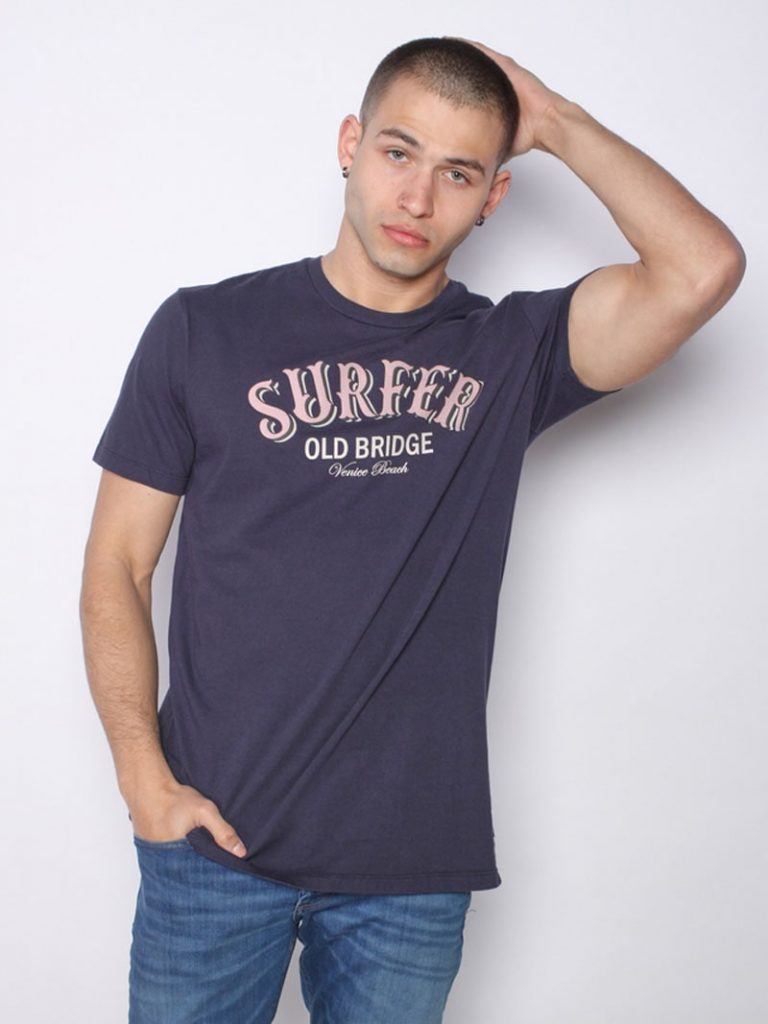 REMERA SURFER AZUL OSCURO – Marco Polo
